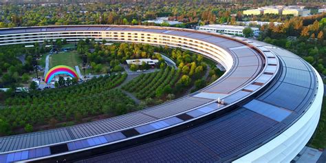 Apple Park In Cupertino California R Bizarrebuildings