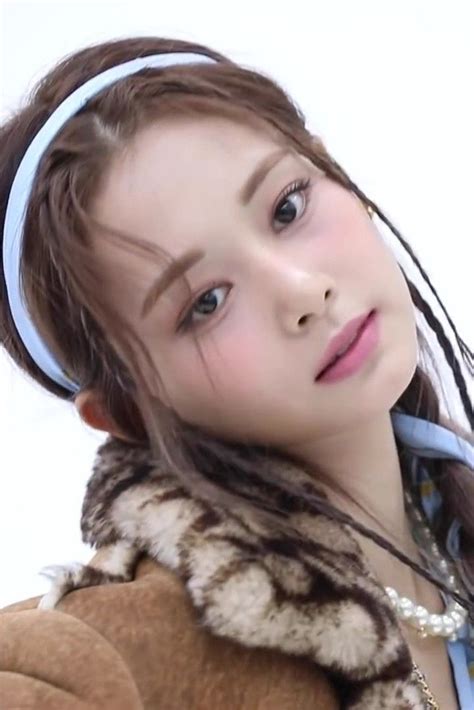 Twice Tzuyu X L Offlclel Behind The Scenes