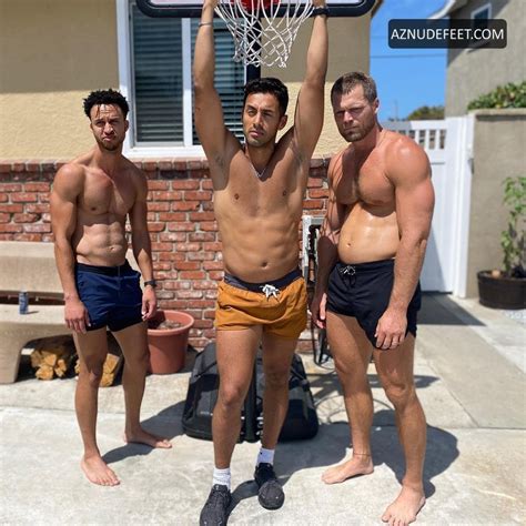 Andrew Key Feet Aznudefeet Men