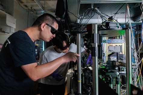 Ntu Singapore Pioneers Development Of Light Based Quantum Technologies
