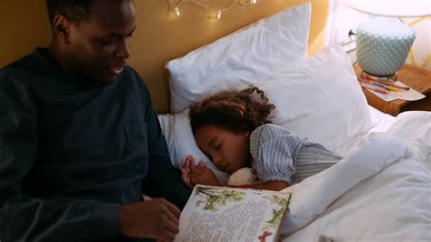 Single Dad Asks For Help Because His Daughter Thinks Hes Going To