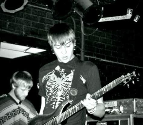 150 Ideas De Tony Turtle🥹 En 2025 Vic Fuentes Bandas Emo Tony Perry