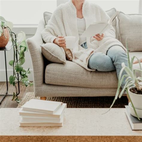 30 Day Declutter Plan For A Healthy Home Get Green Be Well