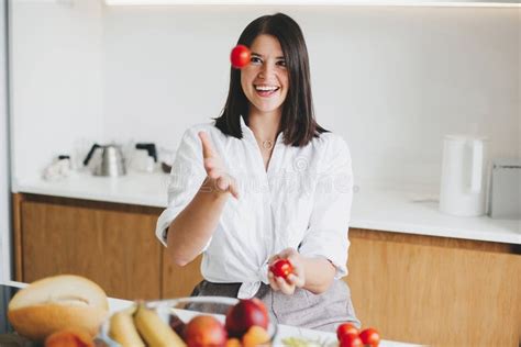 Woman Tossing Salad Stock Photos Free Royalty Free Stock Photos From Dreamstime