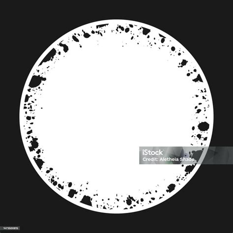 둥근 그런지 잉크 스플래터 프레임 스프레이 낙서 스텐실 테두리 템플릿입니다 거친에 대한 스톡 벡터 아트 및 기타 이미지 거친 검은색 그래피티 Istock
