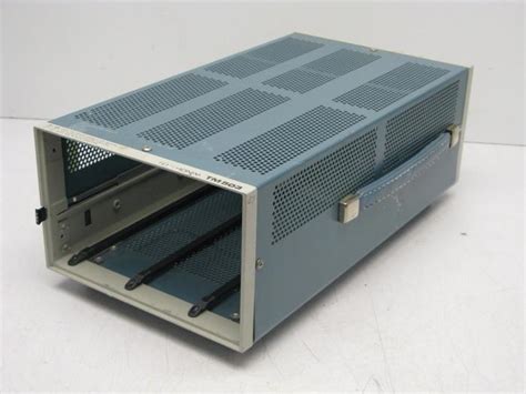 tektronix inc tm503 mainframe power supply modular test platforms