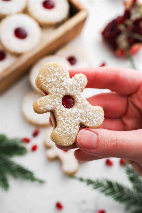 Linzer Cookies The Floral Apron
