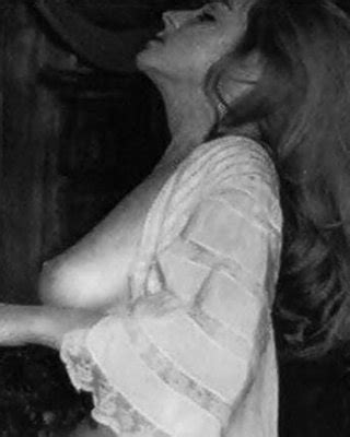 Cassandra Peterson Aka Elvira Porn Pictures Xxx Photos Sex Images Pictoa