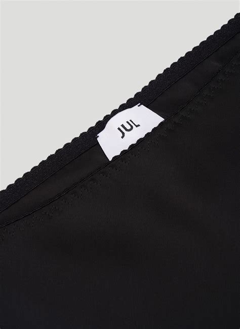 Спідниця атласна чорна