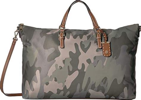 Tommy Hilfiger Womens Julia Camo Weekender Green Multi One Size