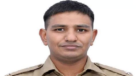 Up News फरार आइपीएस मणिलाल पाटीदार पर इनाम राशि बढ़ाने की तैयारी में यूपी पुल‍िस दो वर्ष से