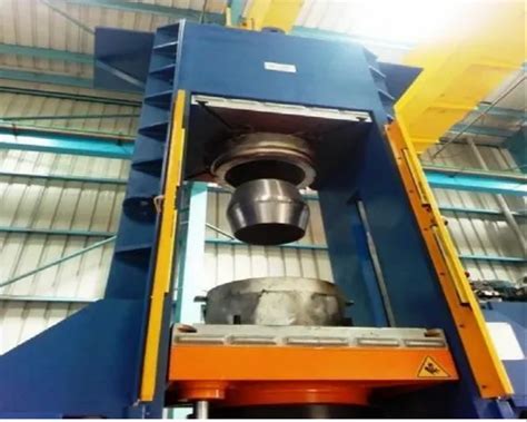 500 Hydraulic Bladder Curing Press 18 24 Inch At ₹ 9000000 In New