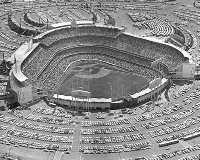 Los Angeles Dodgers Dodger Stadium Glossy 8x10 Photo Field Chavez