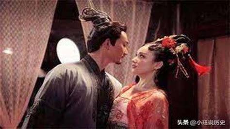 Nafsu Seks Kaisar Han Cheng Bikin Shock Selirnya 3 000 Wanita Cantik Digilir Tiap Malam 2 Orang