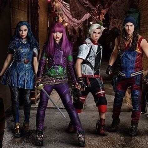 Best Descendants Images On Pinterest Dave Cameron Disney Descendants And Dove Cameron