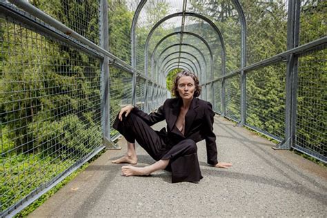 Jo Krasevich Select Paris Select Model Management