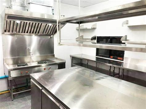 ครัวสแตนเลสทนทาน ปลอดภัย สวยงาม ทำความสะอาดง่าย Dodee Kitchen