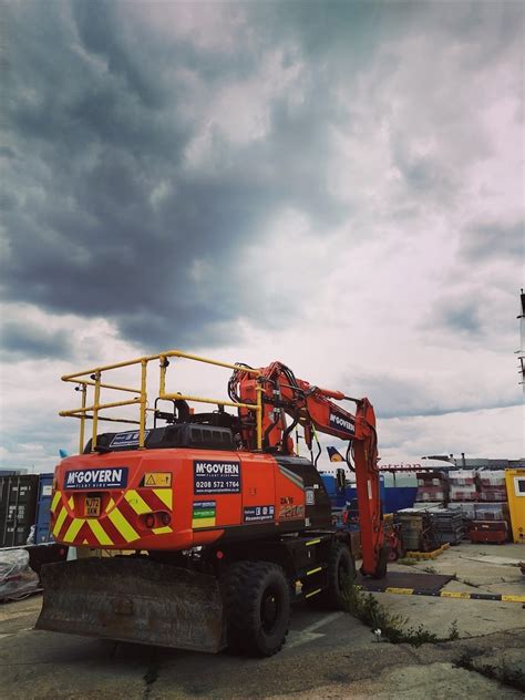 Hitachi Zx220w 5b 24t Two Piece Boom
