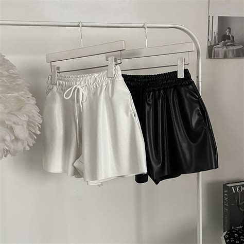 가죽 스트링 밴딩 레자 숏 팬츠 레자 3부 A라인 반바지 가을 겨울팬츠 기모안감 에이블리