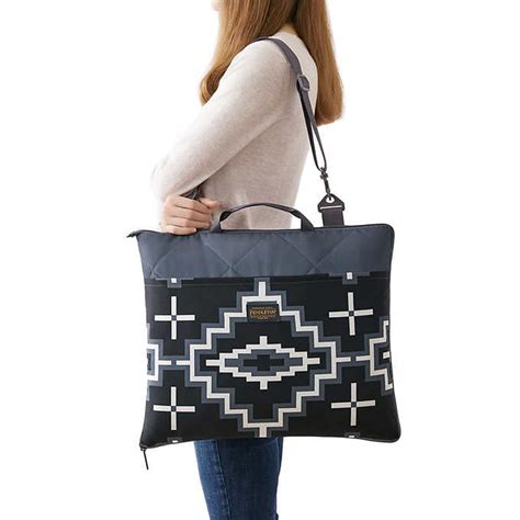 Pendleton Outdoor Packable Blanket Us2dk