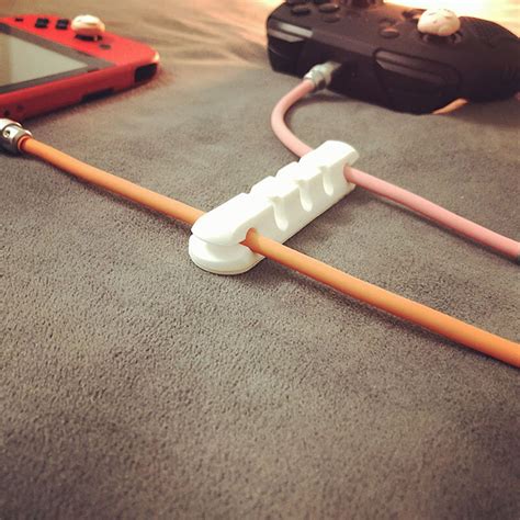 데스크탑 자체 접착 실리콘 케이블 정리 이어폰 휴대폰 데이터 케이블 다기능 와이어 와인더 벽 케이블 고정 장치 전기 장비 및 소모품