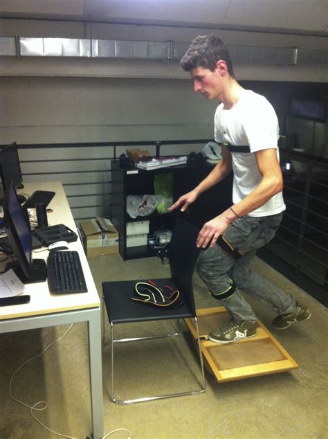 One Of The Healthy Subject Doing A Monopodalic Squat On The