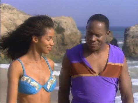 Nackte Felecia Bell In Star Trek Deep Space Nine