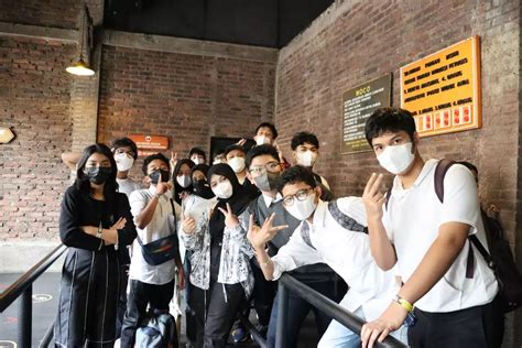 Apa Itu Outing Class Inilah Tujuan Dan Manfaatnya Untuk Siswa Sma