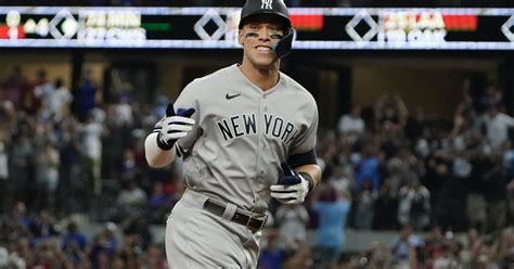 Aaron Judge Reportedly Agrees To 360m 9 Year Deal With The Yankees