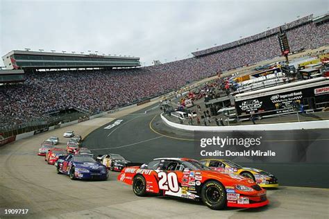 Nascar 2003 Food City 500 Photos And Premium High Res Pictures Getty