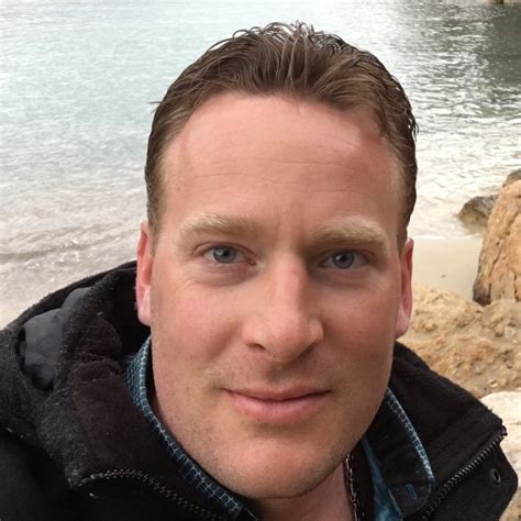 Arjan Van Embden Assistent Floormanager Besolar Store B V Linkedin