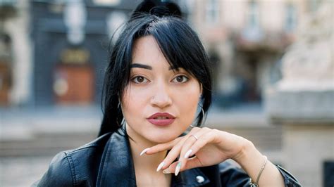 10 Phrases People Use When Theyre Self Absorbed And Only Care About