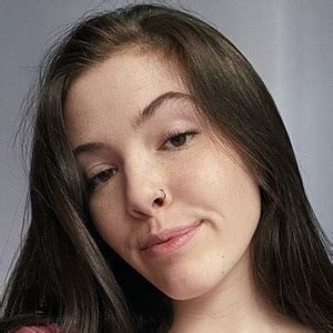 Jasmine Fords Instagram Twitter And Facebook On Idcrawl