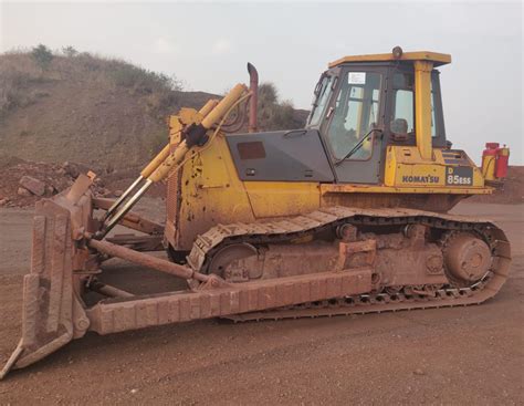 Komatsu D85ess 2 Yantralive