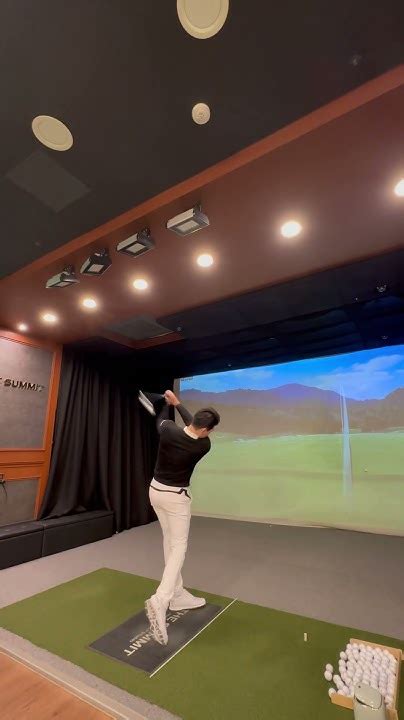날씨가 딱 라운딩 하기위한 날씨네요 골프 골프레슨 골프스윙 쇼츠 Golfer Shorts Driver 분당골프레슨 판교골프레슨 황준우 프로 Youtube