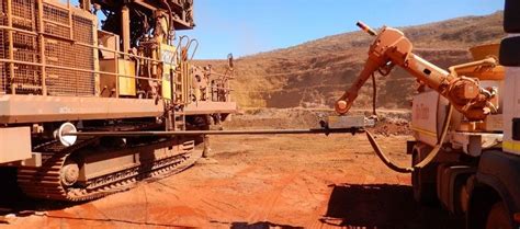 Mobile Automated Fluid Transfer System Mining Technology