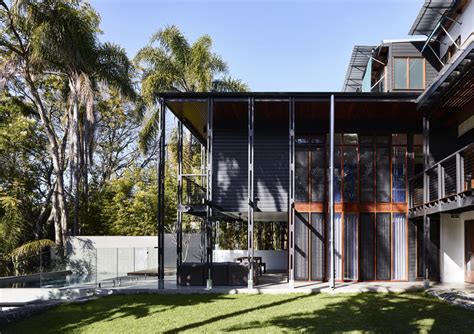 Addition To Sub Tropical House In Taringa Preserves Character