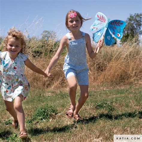 P139 Butterfly Path Spring Summer