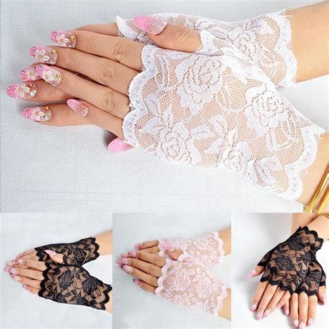 New Women Lace Gloves Short Cute Fingerless Gloves Sunscreen Vintage