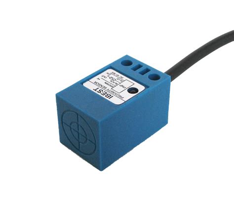 Square Inductive Proximity Sensor Ips S17 China Proximity Switch