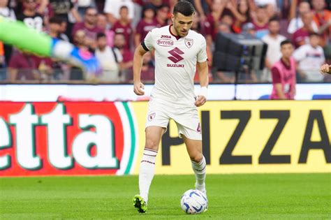 Chi è Wesley Gassova Il Talentino Brasiliano Che Ha Stregato Il Napoli