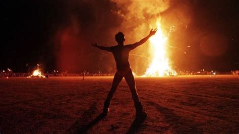 Nude In The Desert At Burning Man 1998 Festivals Around The World