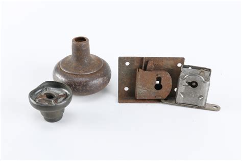 Assorted Vintage Door Knobs And Hardware Ebth