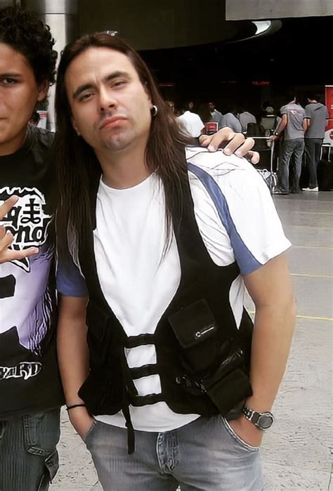 Épinglé Sur Andre Matos