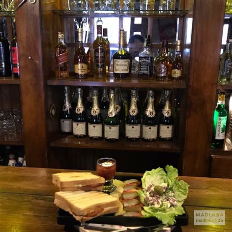 იაფი კაფე გერმანული ევროპული აზიური და ქართული სამზარეულოს ბარის ზემოთ თბილისში ვაშლოვანის