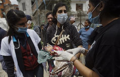 Death Toll From Nepals Earthquake Rises To 2500 Freeones Forum