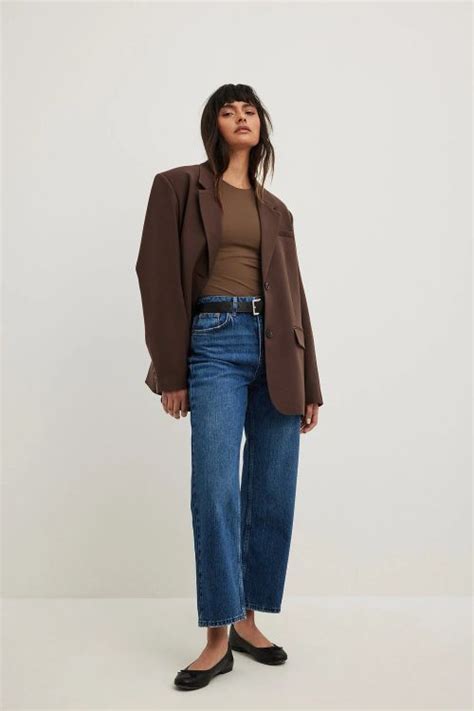 Cropped Jeans: Stylishe Denim-Looks auf Knöchelhöhe | COSMOPOLITAN