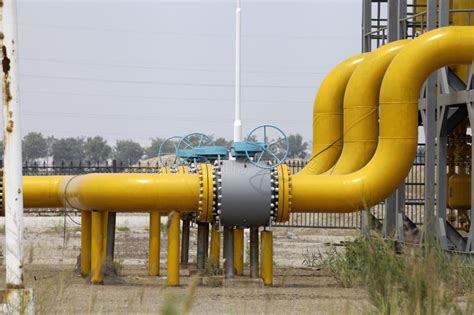 Oilfield Equipment And Pipeline Stock Image Image Of Energy Junction