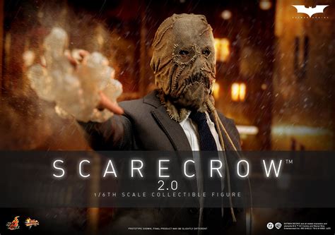 Batman Begins Hot Toys Scarecrow 20 Figure The Toyark News