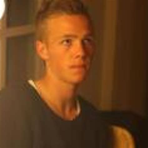 Stream Emil Kirkegaard Music Listen To Songs Albums Playlists For